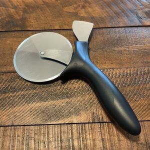 Pampered Chef - Poshmark